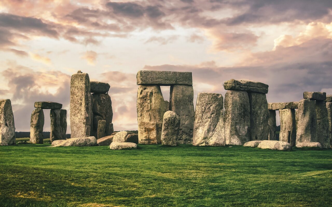 18 Top Tourist Attractions in England