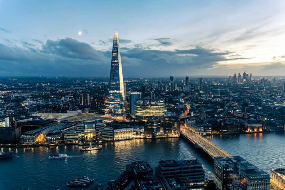18 Top Tourist Attractions in England